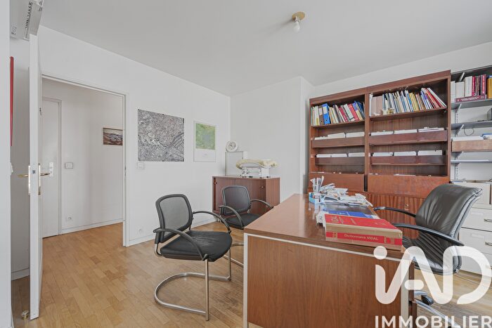 Appartement 2 pièces à Courbevoie, Gambetta, La Défense, à vendre