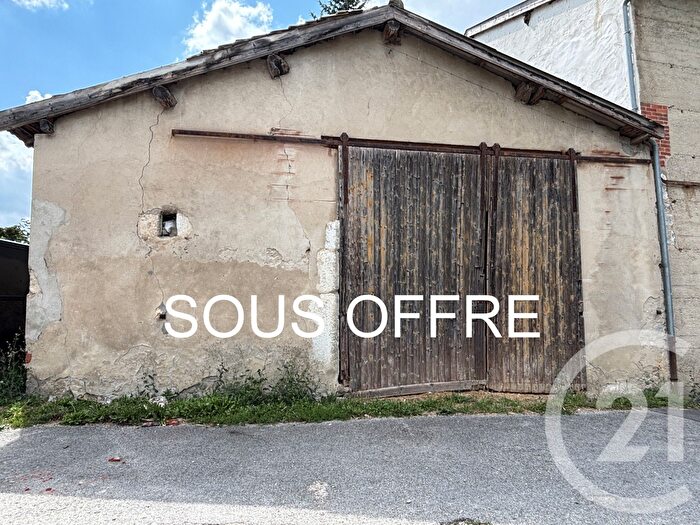 Maison à vendre - Villieu-Loyes-Mollon - 1 pièce