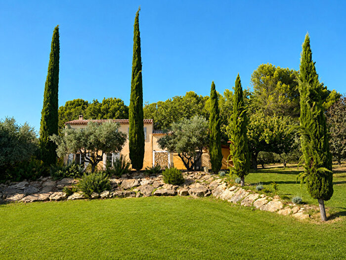 Maison 5 pièces à louer - Lambesc