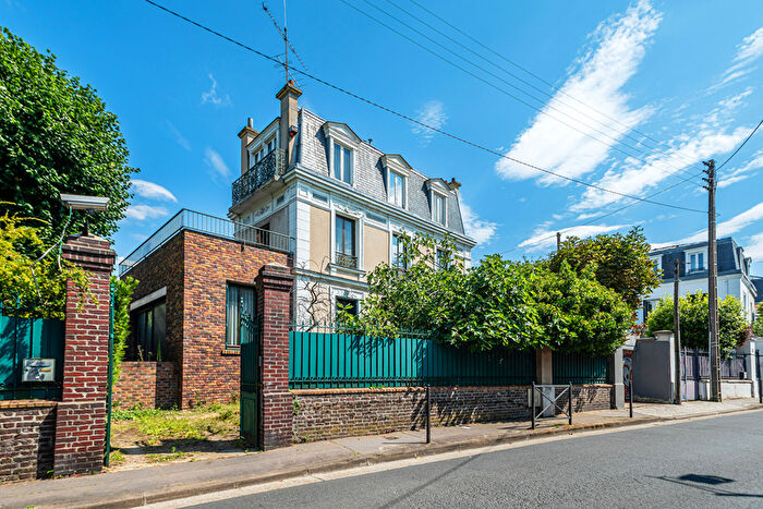 Maison à vendre - Bois-Colombes, Henri Litolff, Leconte - 7 pièces - 5 chambres