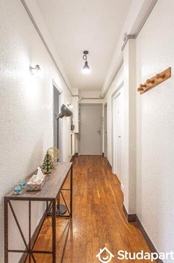 Appartement à louer - Centre Ville, Amiens - 1 pièce - 1 chambre