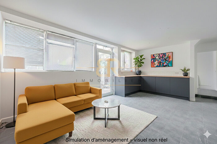 Appartement à vendre - Paris e , Grandes Carrières, Clichy - 2 pièces - 1 chambre