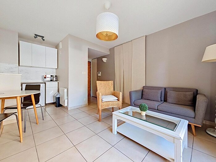 Appartement 2 pièces à Dijon, Montchapet, à louer