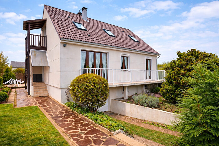 Maison à vendre - Saint-Leu-dEsserent - 8 pièces - 5 chambres