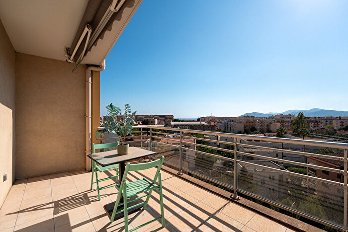 Cannes, Bocca Sud : Appartement 4 pièces à vendre