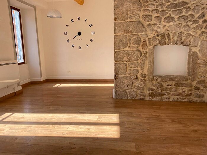 Appartement à louer - Ucel - 3 pièces - 2 chambres