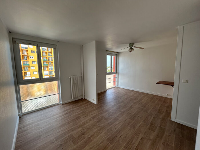 Appartement 1 pièce à louer à Reims, Neufchatel, Orgeval, Laon, Zola