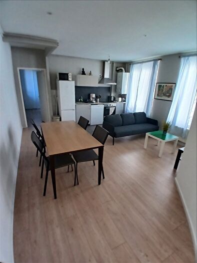 Saint-Étienne, Centre-ville, Peuple, Chavanelle - Appartement 4 pièces à louer