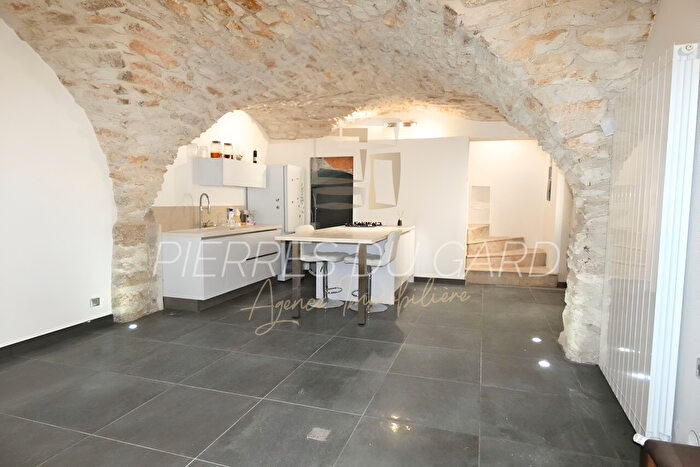 Maison à vendre - Saint-Geniès-de-Malgoirès - 3 pièces - 2 chambres