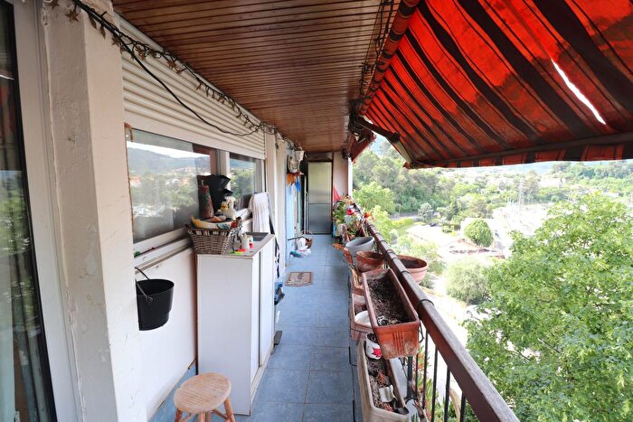 Appartement 4 pièces à La Trinité, à vendre