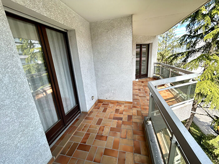 Appartement 3 pièces à Ville-la-Grand, à vendre