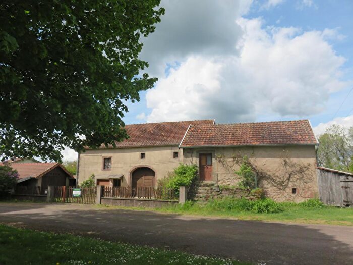 Maison à vendre - Mélisey - 7 pièces - 3 chambres