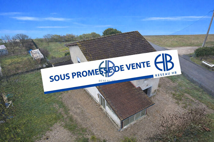 Maison à vendre - Saint-Victor-de-Morestel - 4 pièces - 3 chambres