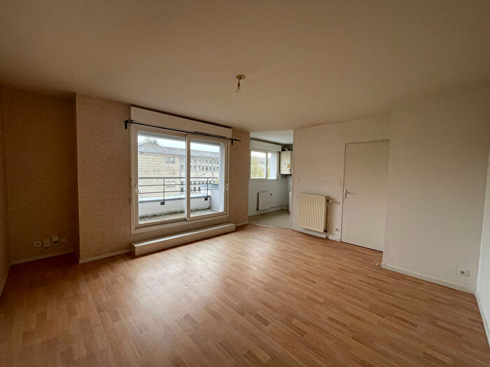 Appartement à louer - Quartiers Sud-Est, Le Landry - 2 pièces - 1 chambre