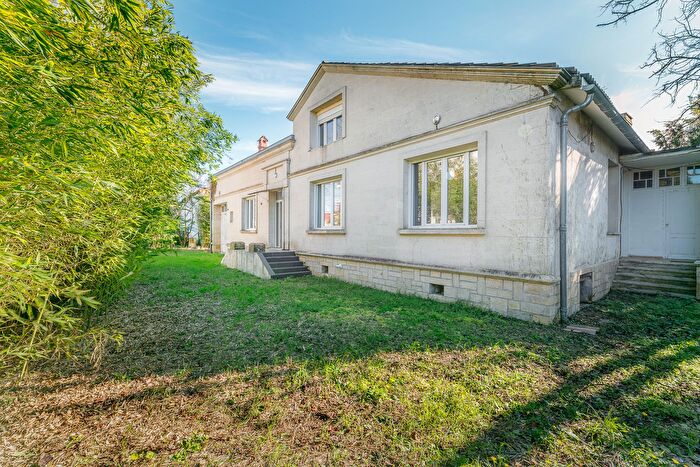 Maison à vendre - Langon - 8 pièces - 5 chambres