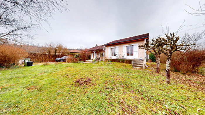 Maison à vendre - Poncin - 4 pièces - 3 chambres