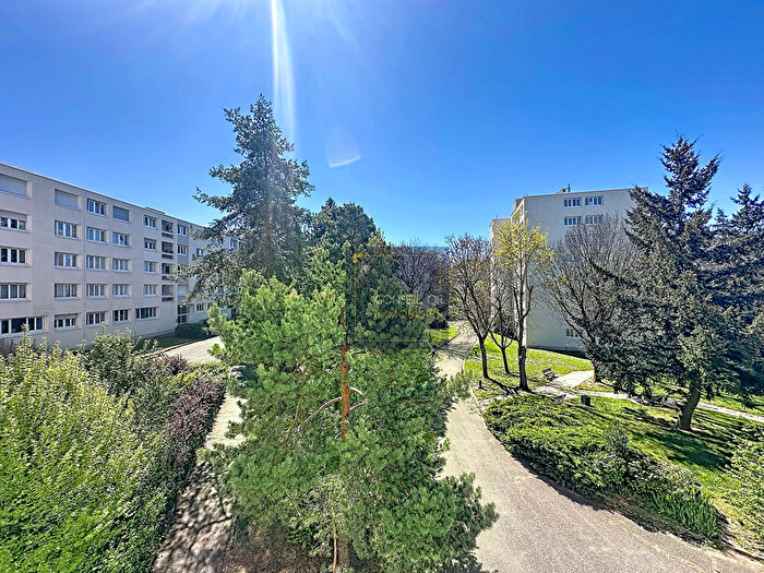 Appartement à vendre - Sainte-Foy-lès-Lyon, La Plaine, Chantegrillet - 4 pièces - 3 chambres