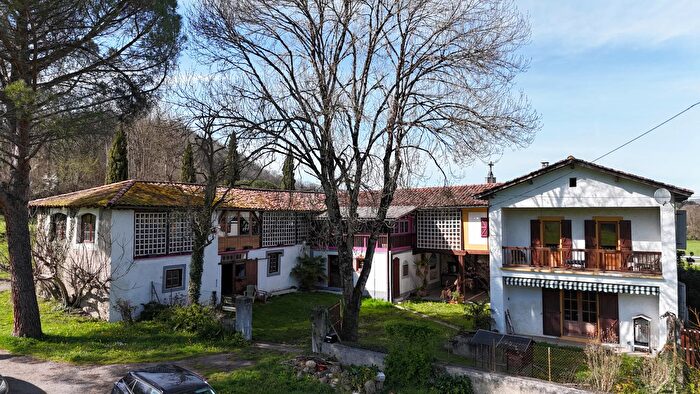 Maison à vendre - Prat-Bonrepaux - 6 pièces - 3 chambres