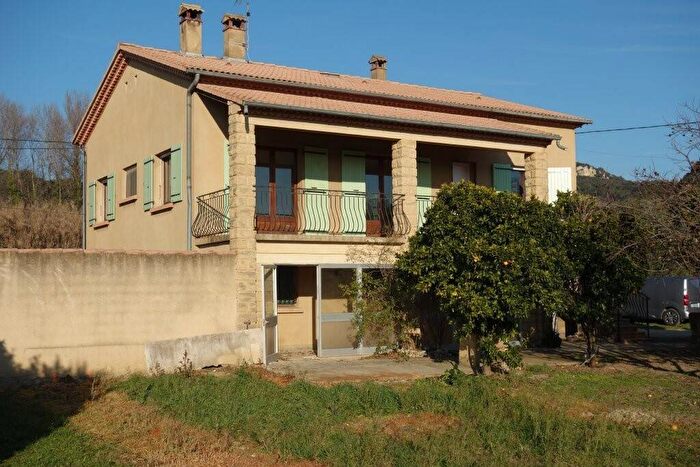 Périurbain Sud, Bagnols-sur-Cèze : Maison 4 pièces à louer