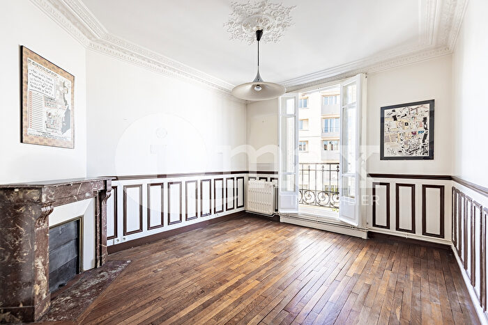Courbevoie, Marceau République : Appartement 3 pièces à vendre