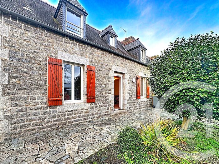 Maison à louer - Bégard - 4 pièces - 2 chambres