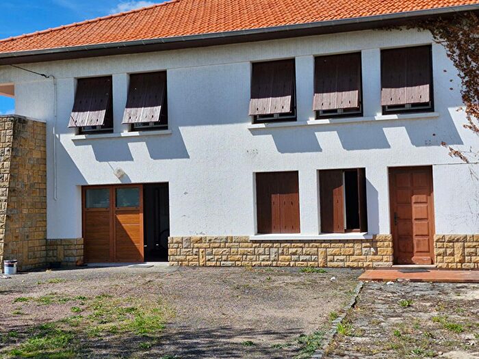 Maison à vendre - Riorges - 7 pièces - 5 chambres