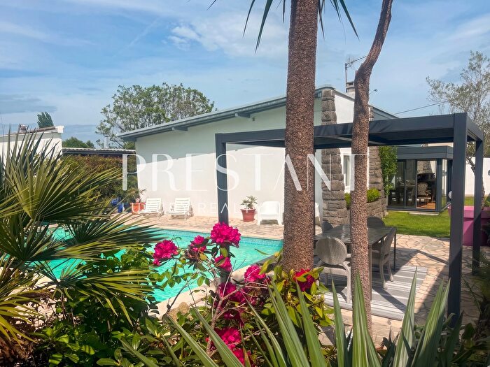 Maison à vendre - Anglet, Chassin - 5 pièces - 4 chambres