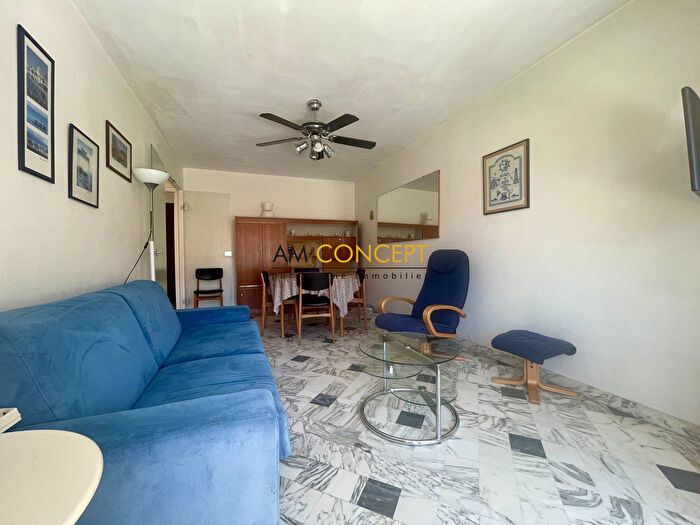 Appartement 2 pièces à Nice, Borriglione, à vendre