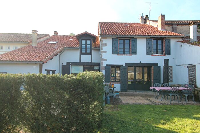 Maison à vendre - Abzac - 7 pièces - 4 chambres