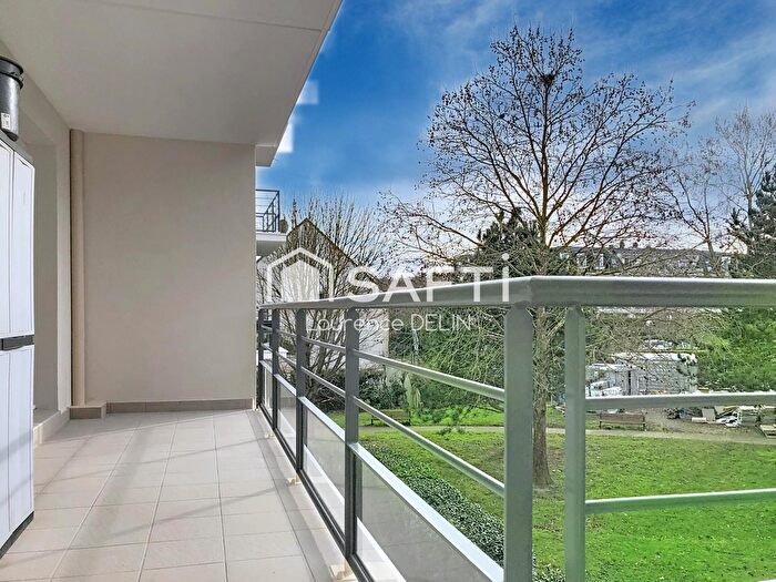 Appartement à vendre - Cergy, Axe Majeur, Horloge - 2 pièces - 1 chambre