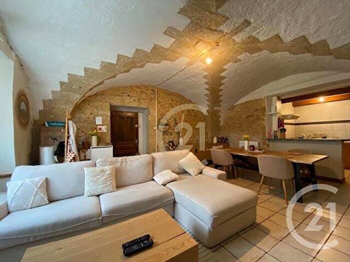 Appartement à louer - Remoulins - 2 pièces - 1 chambre