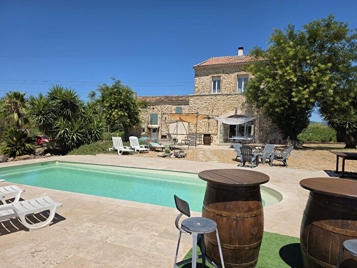 Maison 8 pièces à vendre à Magalas