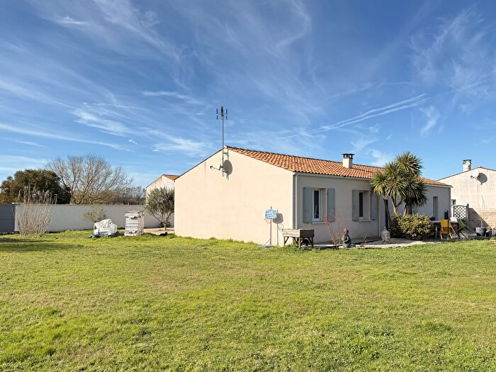 Maison à vendre - Thaims - 4 pièces - 3 chambres