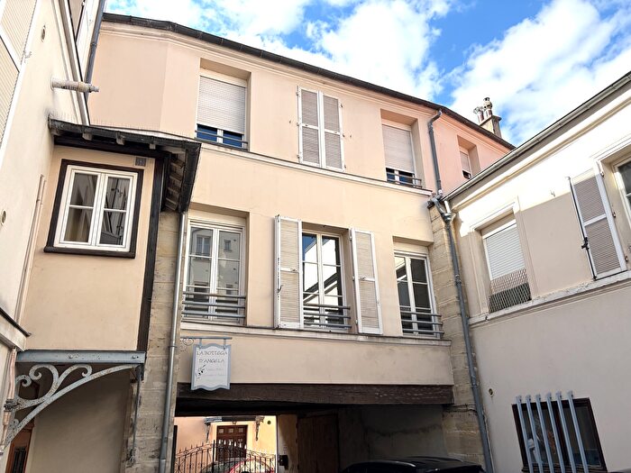 Appartement 2 pièces à vendre - Rueil-Malmaison, Coeur de Ville