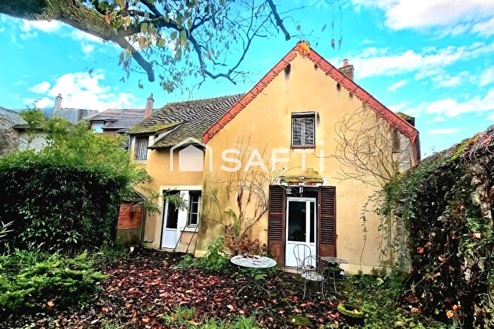 Maison à vendre - Cosne-Cours-sur-Loire - 7 pièces - 5 chambres