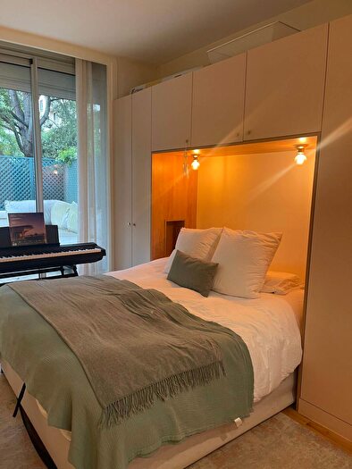 Appartement à louer - Auteuil Nord, Paris ème arrondissement - 2 pièces - 1 chambre