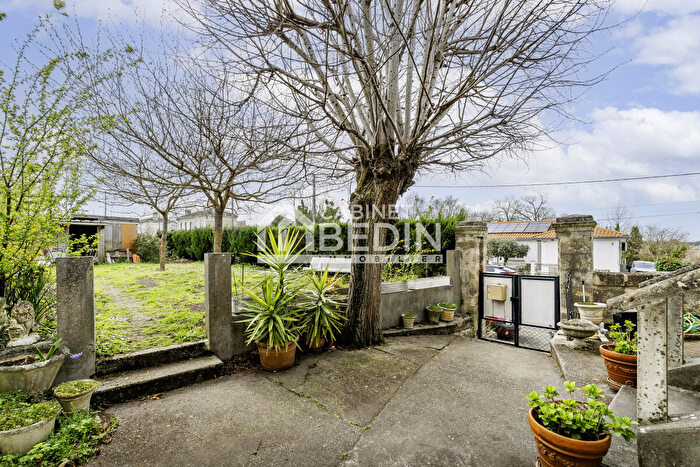 Appartement à vendre - Ambarès-et-Lagrave, Centre-ville, Lagrave, Les Erables, Chêne Vert - 4 pièces - 3 chambres