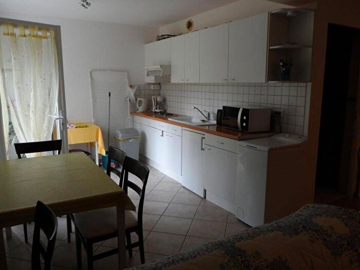 Centre, Basse-Goulaine : Appartement 1 pièce à louer