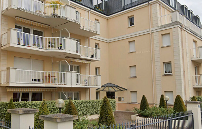 Appartement 4 pièces à Évreux, Centre-ville, à louer