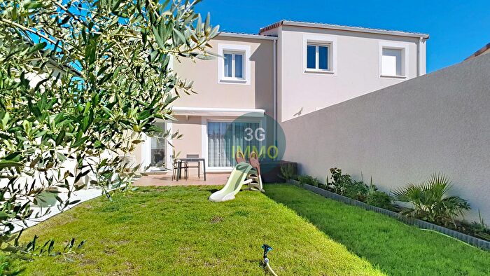 Maison à vendre - Montblanc - 4 pièces - 3 chambres