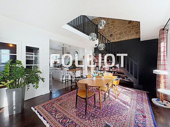 Appartement à vendre - Fougères, Montaubert, Rillé, Saint-Sulpice - 6 pièces - 4 chambres