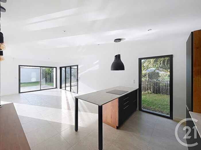 Maison à vendre - Saint-Gildas-de-Rhuys - 6 pièces - 4 chambres