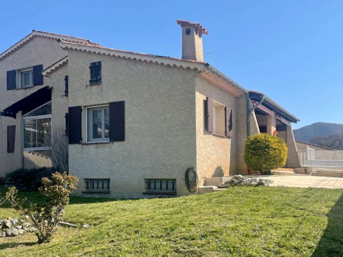 Digne-les-Bains, Arches, Epinettes, Saint-Véran : Maison 6 pièces à vendre