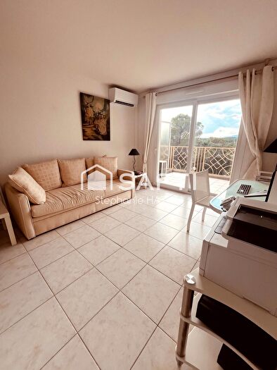 Appartement à vendre - Saint-Raphaël, Valescure, Vaulongue - 2 pièces - 1 chambre