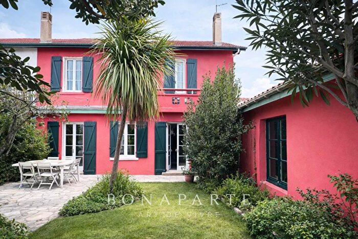 Maison à vendre - Anglet, Chambre dAmour - 8 pièces - 5 chambres