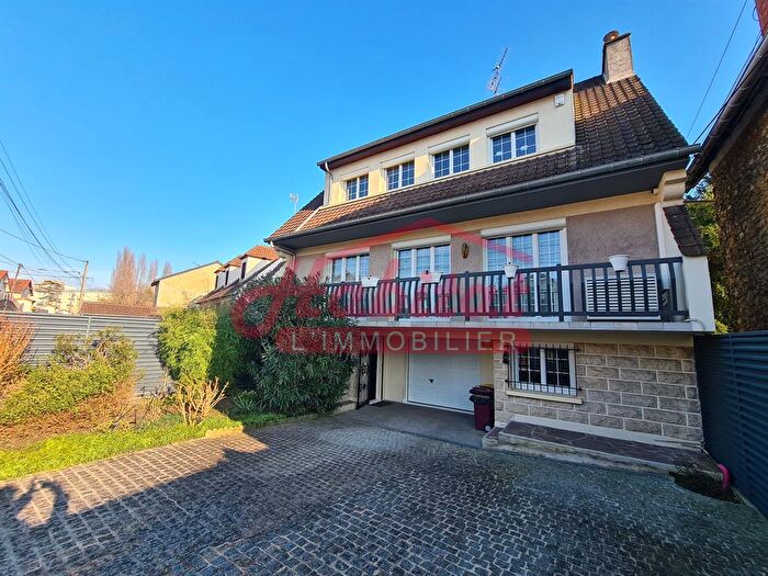 Maison à vendre - Chelles - 6 pièces - 3 chambres