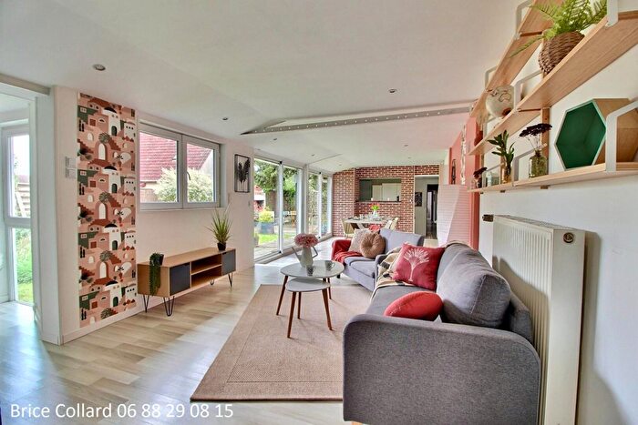 Maison à vendre - Nogent-sur-Oise, Mairie, République - 6 pièces - 4 chambres