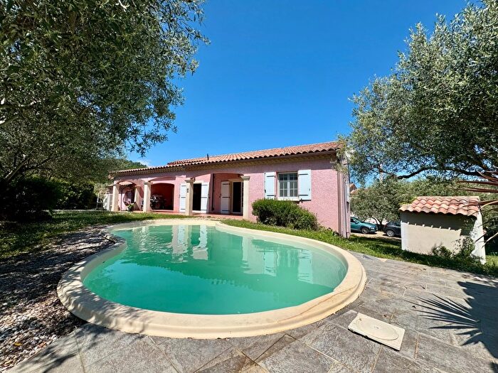 Maison 5 pièces à vendre à Les Mages