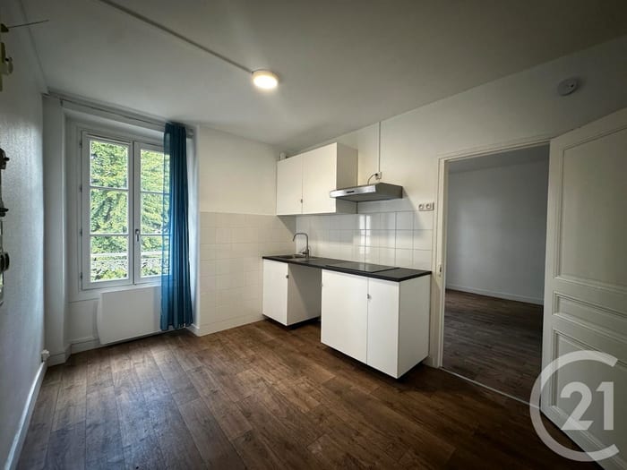 Corbeil-Essonnes, Centre-ville - Appartement 3 pièces à louer