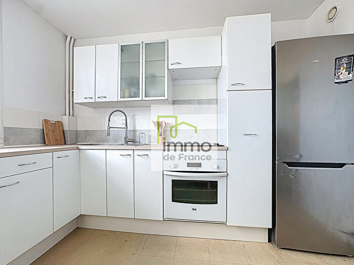 La Madeleine, Pompidou, Nouvelle Madeleine : Appartement 3 pièces à louer